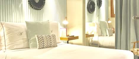 Quarto Duplo Superior, varanda | Lençóis de algodão egípcio, edredões de penas