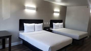 Escrivaninha, Wi-Fi de cortesia, roupa de cama