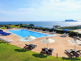 Piscina exterior sazonal