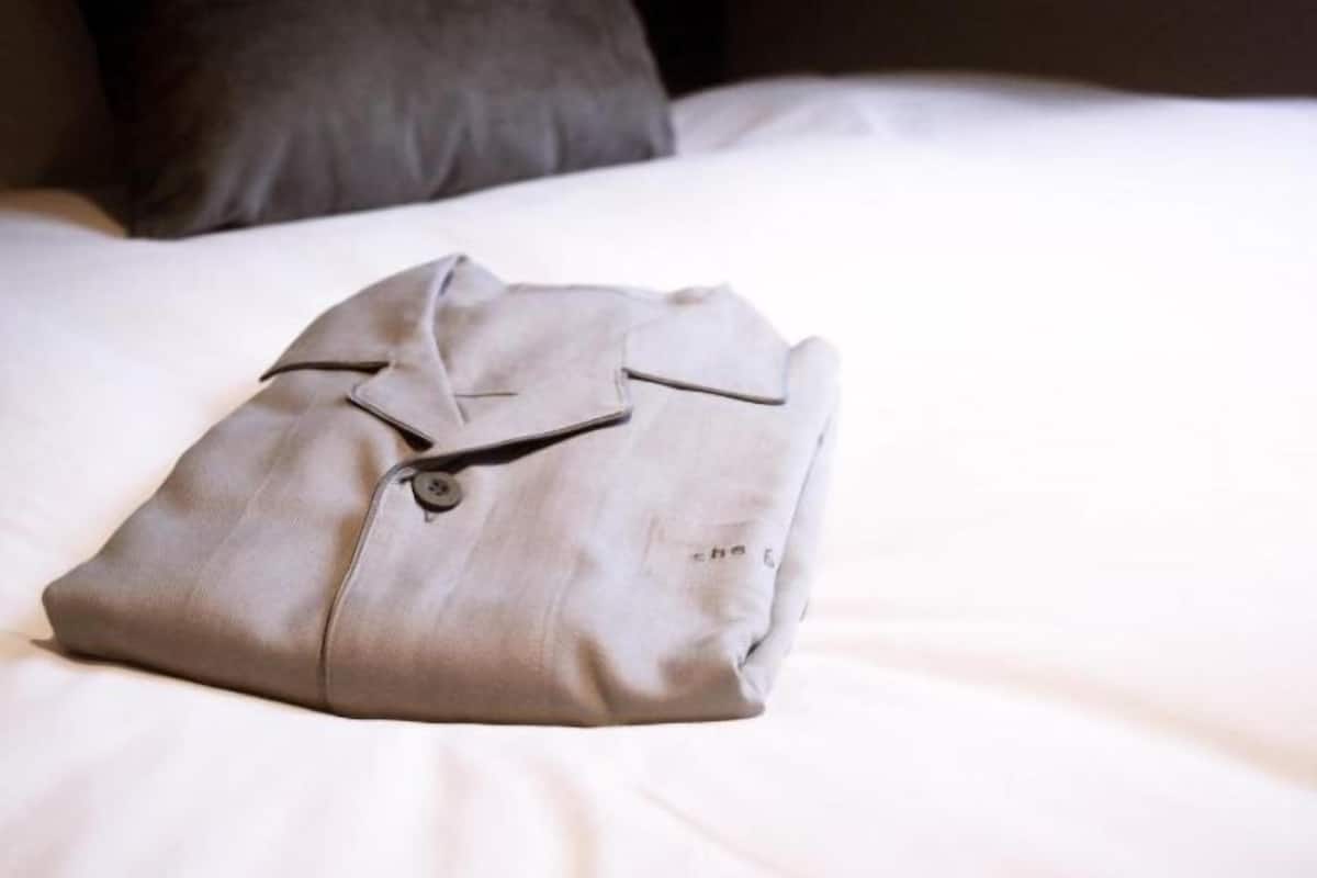 Secretária, Wi-fi grátis, roupa de cama fornecida