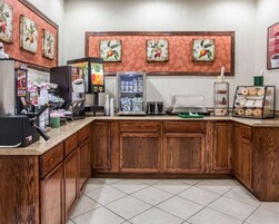 Café da manhã continental grátis todos os dias