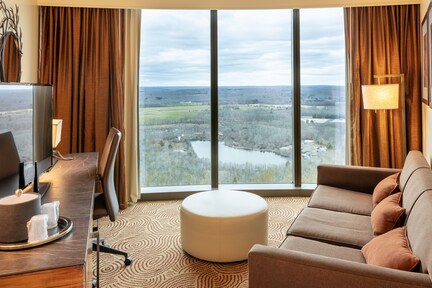 The Fox Tower at Foxwoods Reviews, Deals & Photos 2024 - Expedia
