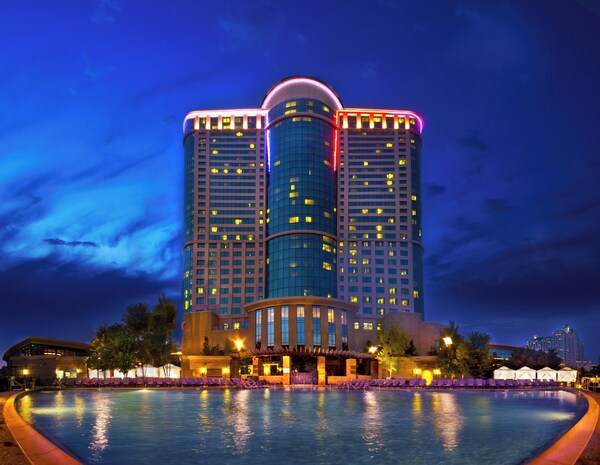 The Fox Tower At Foxwoods - Stonington, CT