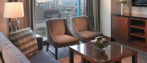 1 quarto, roupas de cama premium, cofres nos quartos, escrivaninha