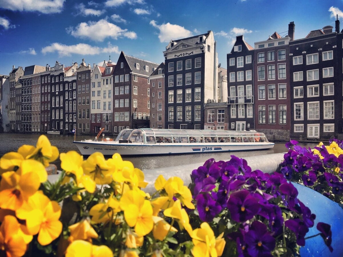 Hotel Old Quarter, Amsterdam | Expedia.co.id