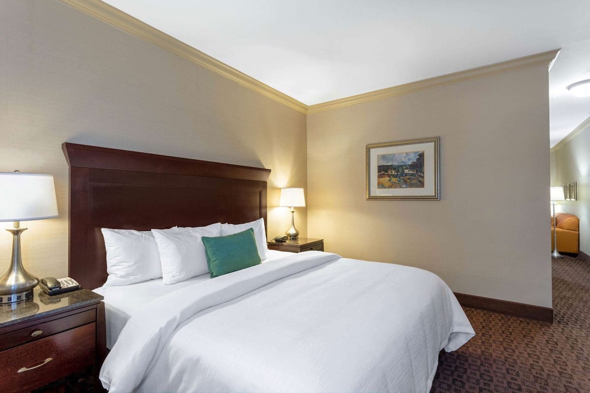 Roupas de cama premium, camas com colchões pillow-top