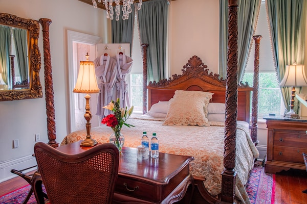 Justine Inn Savannah - Savannah, GA