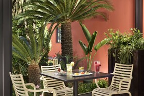 Hotel Pulitzer Roma in Rome: Find Hotel Reviews, Rooms, and Prices on ...