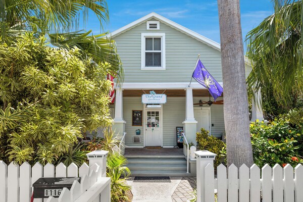 The Grand Guesthouse - Key West, FL