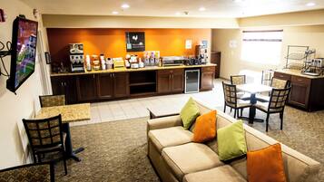 Pequeno-almoço completo diário incluído