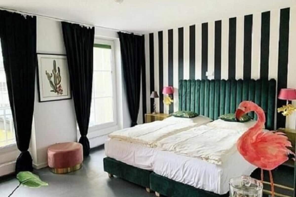 Quarto Duplo Comfort, 1 cama de casal | Roupa hipoalergénica, cofre no quarto, quartos insonorizados