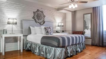 Estúdio | 2 quartos, cofre no quarto, com decoração personalizada