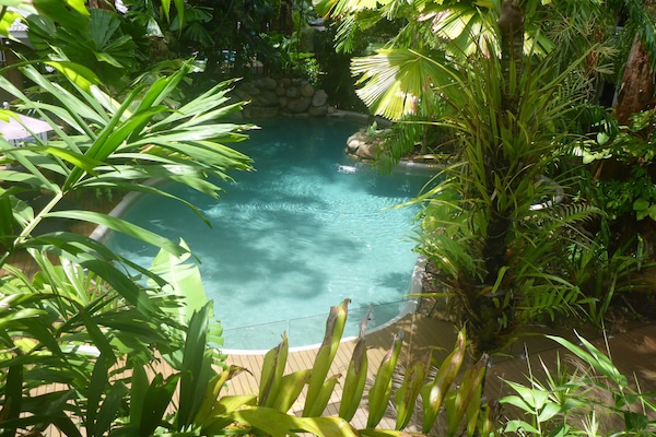 Piscina externa, piscina aquecida