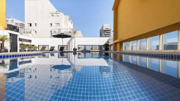 Piscina exterior