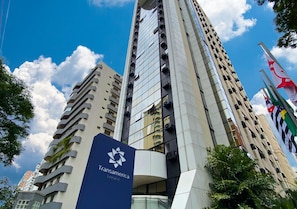 Fachada da propriedade