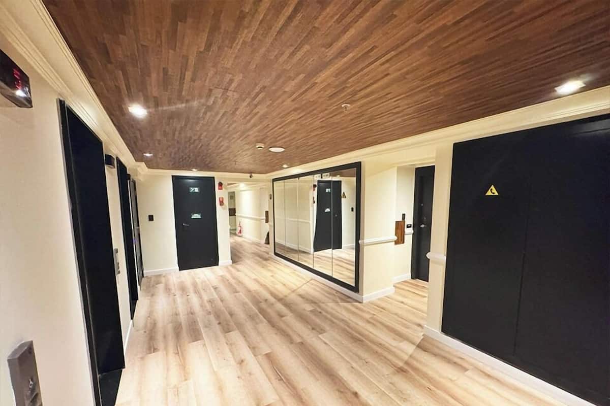 Executivo Twin | Minibar, cofre no quarto, secretária, cortinas/cortinados opacos