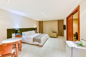 Suite Imperial | Cofres nos quartos, escrivaninha, espaço de trabalho para notebook