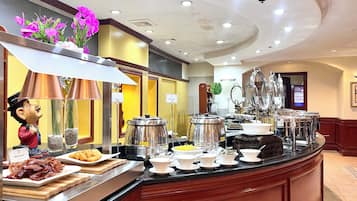 Buffet de pequeno-almoço