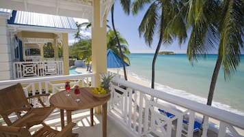 Suite Deluxe, 1 quarto, banheira de hidromassagem, vista para o mar | Vista da varanda