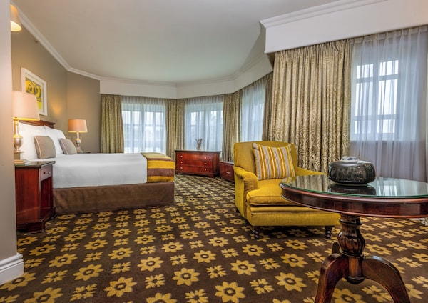 Hemingways Hotel - East London