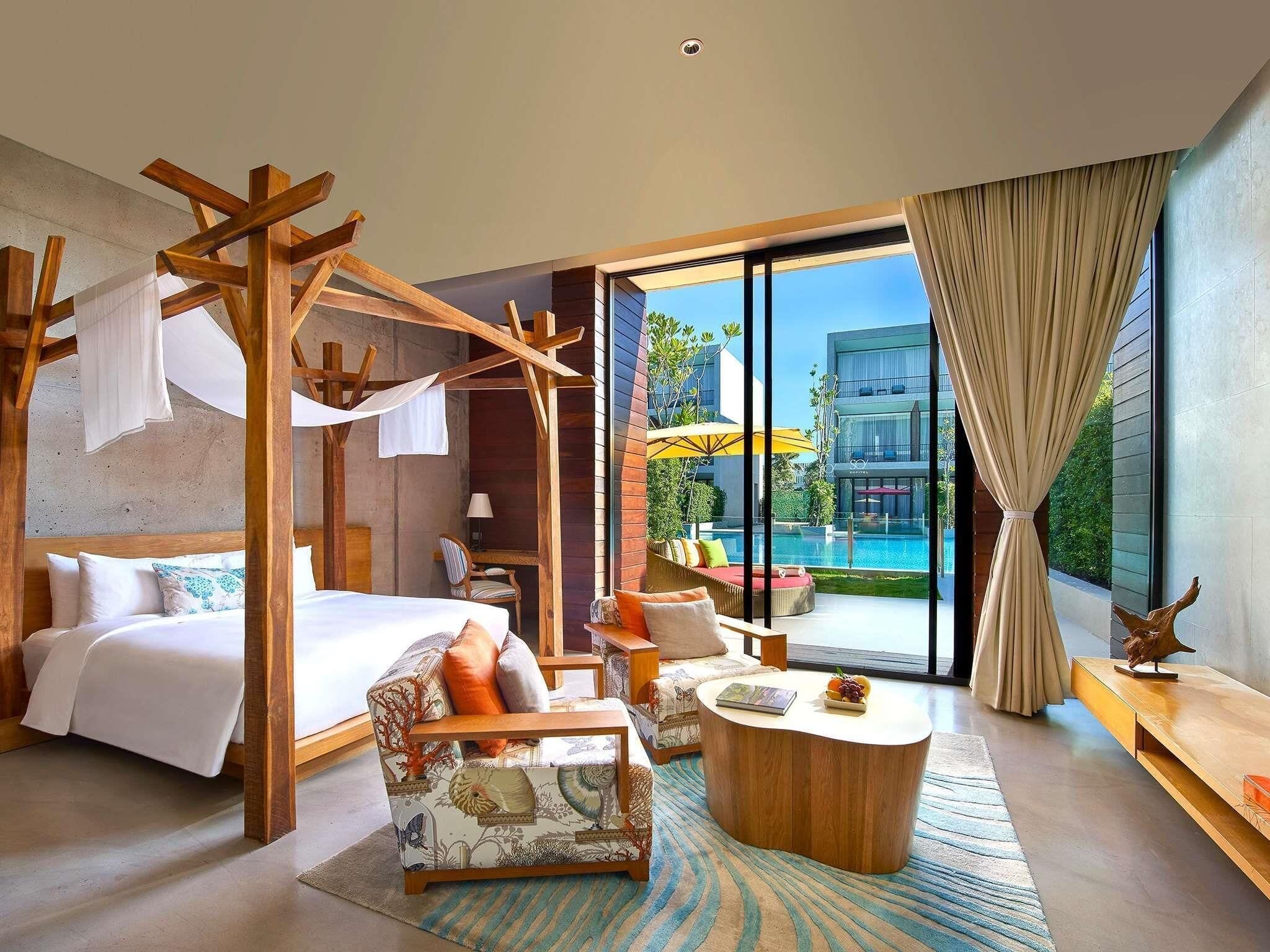 Signature Room, 1 King Bed, Pool Access (SO Comfy Pool Access) | Roupa de alta qualidade, minibar com produtos grátis, cofre no quarto 