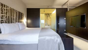 Suite, 1 cama king-size, não fumadores | Roupa hipoalergénica, minibar, cofre com capacidade para portátil