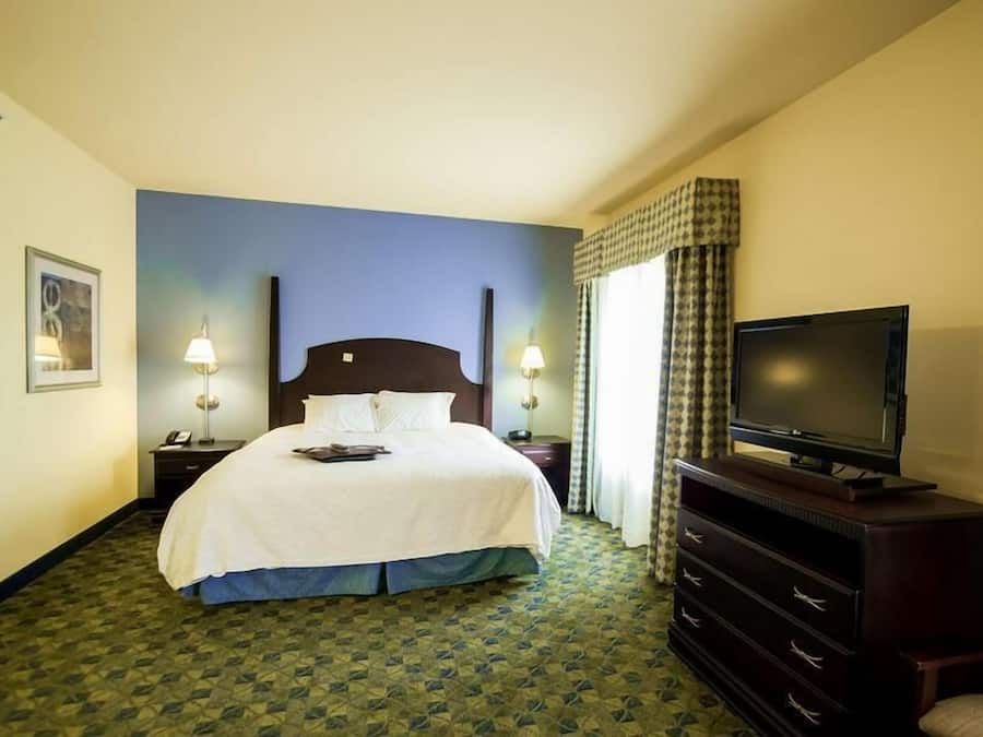 King Study, Quarto, 1 cama king-size | Cofre no quarto, secretária