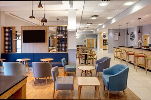 Bar (no alojamento)