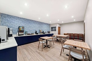 Café da manhã continental grátis todos os dias