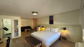 Quarto luxo, 1 cama King e sofá-cama | 1 quarto, escrivaninha, Wi-Fi de cortesia, roupa de cama