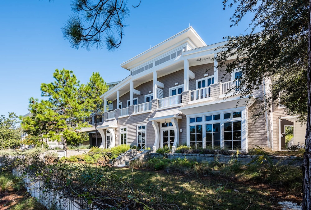 Watersound Inn - Rosemary Beach, FL