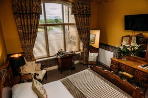 Quarto Duplo de Luxo, casa de banho anexa (The Coach House) | Roupa hipoalergénica, roupa de cama fornecida 