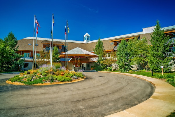 The Lodge At Cedar River, Shanty Creek Resort - Michigan