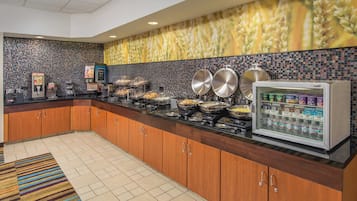 Pequeno-almoço tipo buffet diário incluído