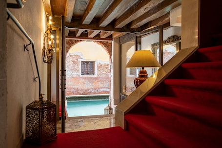 Entrada do alojamento. Albergo Bel Sito e Berlino