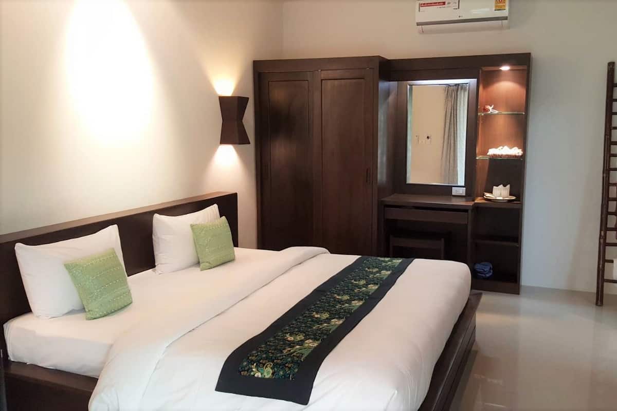 Quarto Standard | Minibar, cofre no quarto, Wi-fi grátis, roupa de cama fornecida 