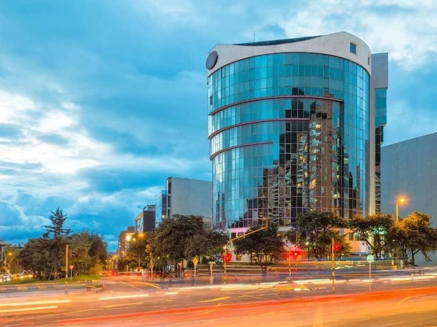 Fachada da propriedade