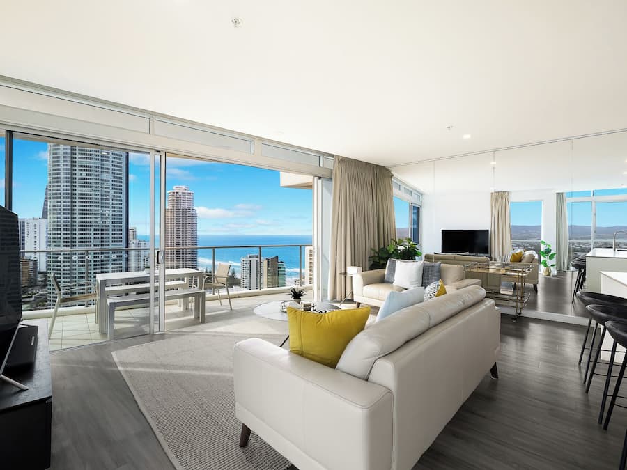 Apartamento superior, 3 quartos, vista para o oceano | Área de estar | TV, DVD player