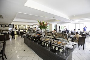 Pequeno-almoço continental diário incluído 