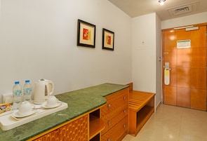Quarto Deluxe | Lençóis de algodão egípcio, roupa de alta qualidade, edredões de penas