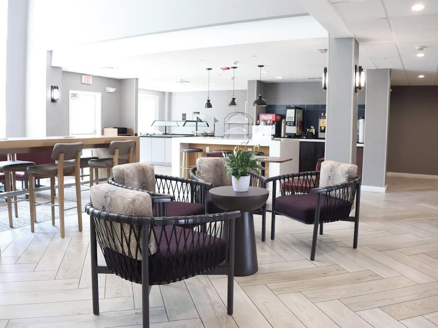 Pequeno-almoço tipo buffet diário incluído