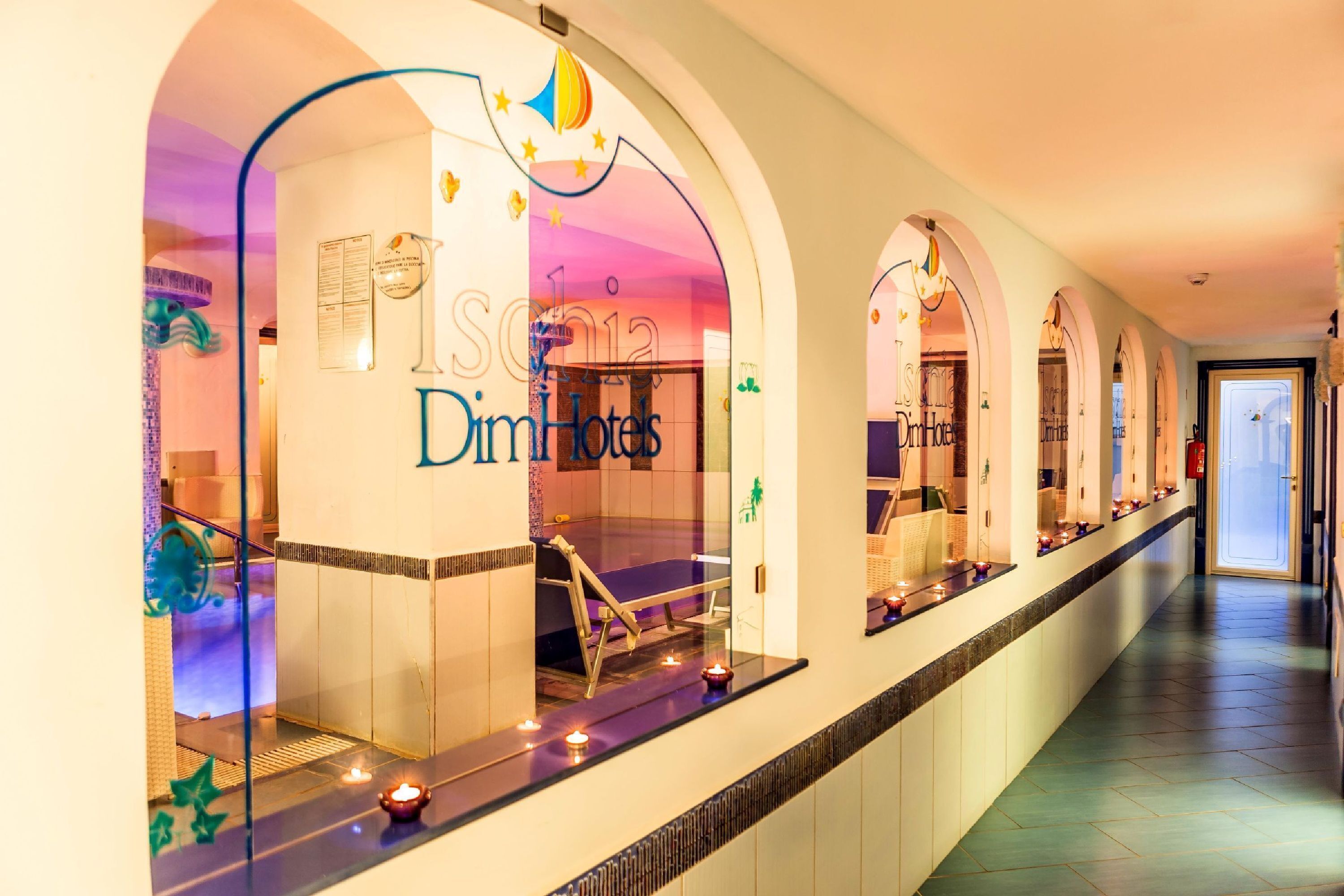 Sauna, banheira de hidromassagem, hammam, tratamentos corporais 