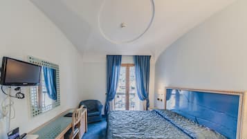 Quarto Duplo Deluxe, vista para o porto (Privilege) | Minibar, cofre no quarto, secretária, quartos insonorizados