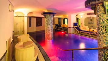 Sauna, banheira de hidromassagem, hammam, tratamentos corporais