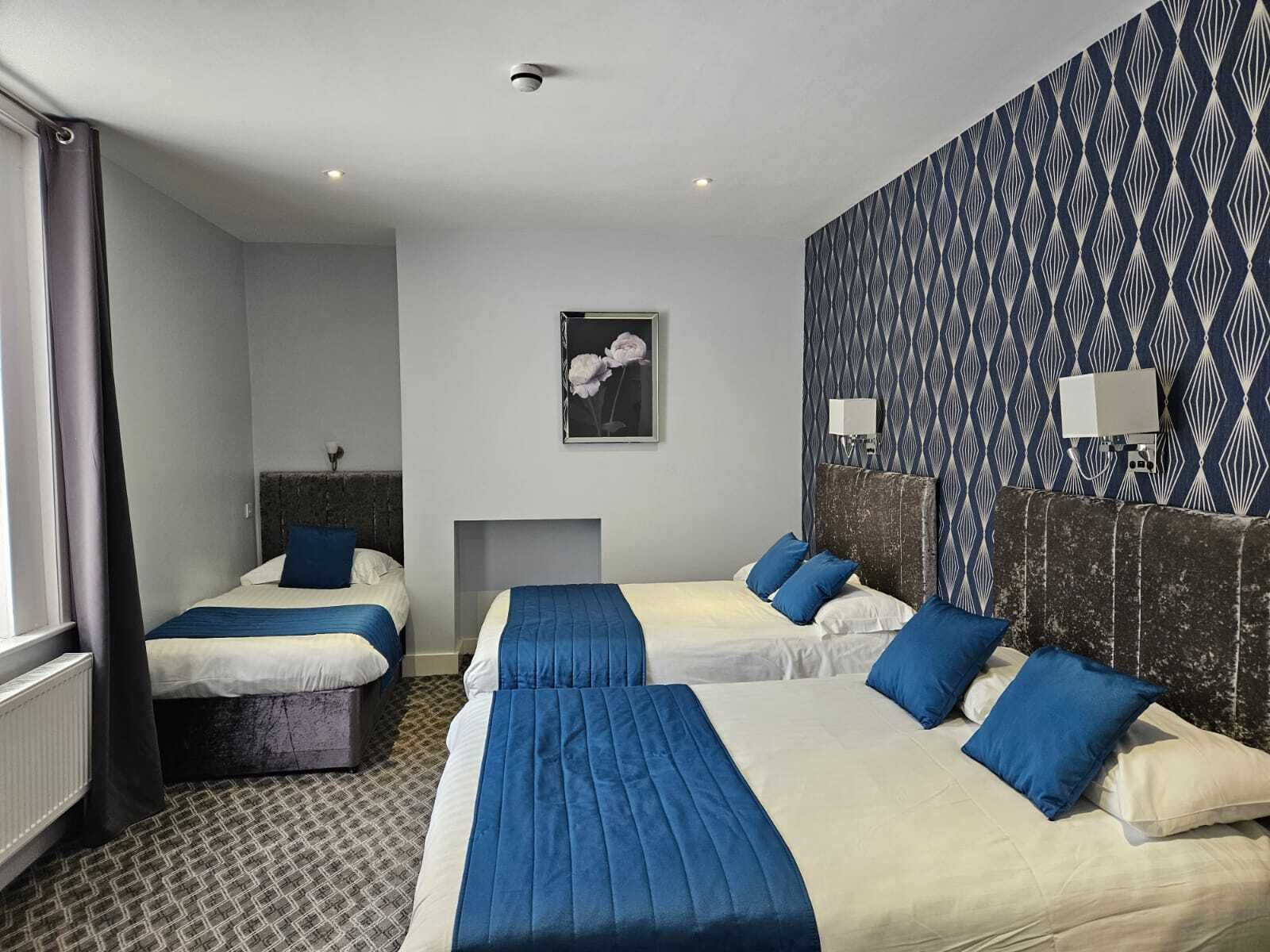 George Hotel in London: Find Hotel Reviews, Rooms, and Prices on Hotels.com