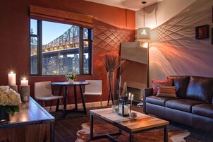 Suíte estúdio, 1 cama King, para não fumantes | Roupas de cama de algodão egípcio, roupas de cama premium