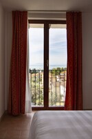 Quarto casal ou duplo, vista para o lago | Vista para o lago