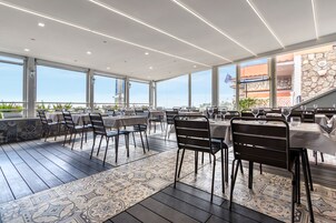 Jantares servidos, cozinha local 