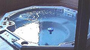 Banheira de hidromassagem interior