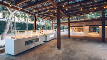 5 restaurantes, cozinha local e internacional